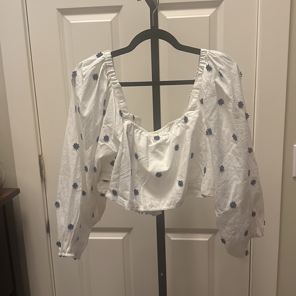 FARM Rio | Tops | Farm Rio White Flowerembroidered Cotton Crop Top New ...